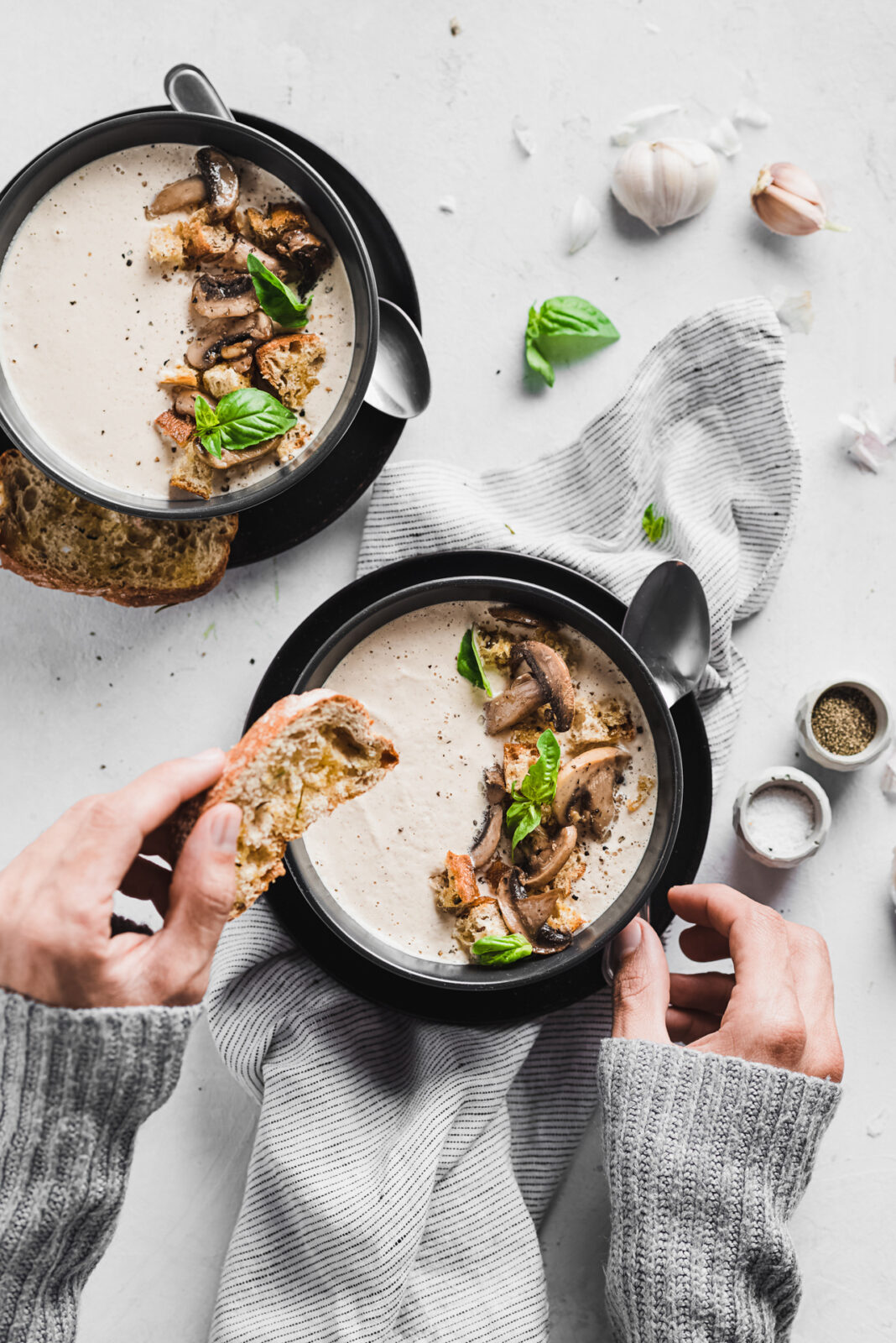 Avena Trasnochada | Jafet Hidalgo